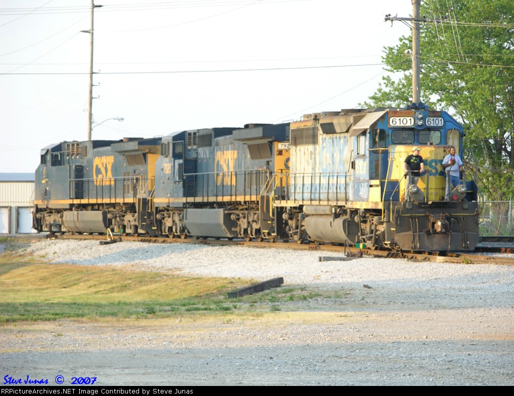 CSX 6101,7926,91 Q525